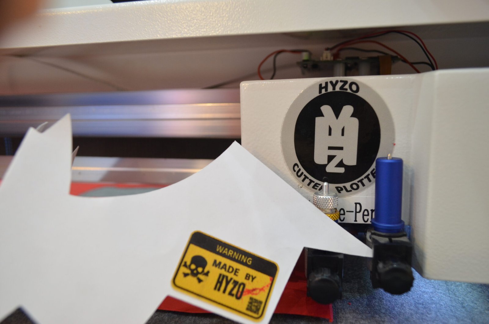 HYZO Technology Factory Achieves Remarkable Success at DigiSign ...